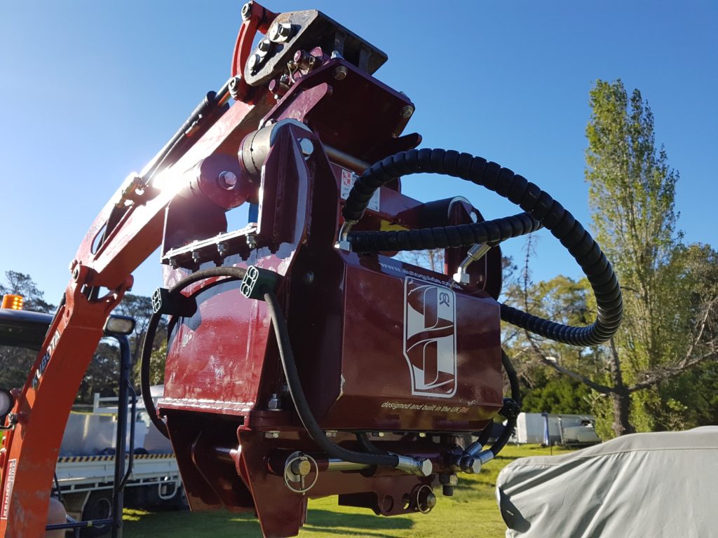 Hydraulic Post Drivers & Screw Piling Equipment – Hydraulic Post ...